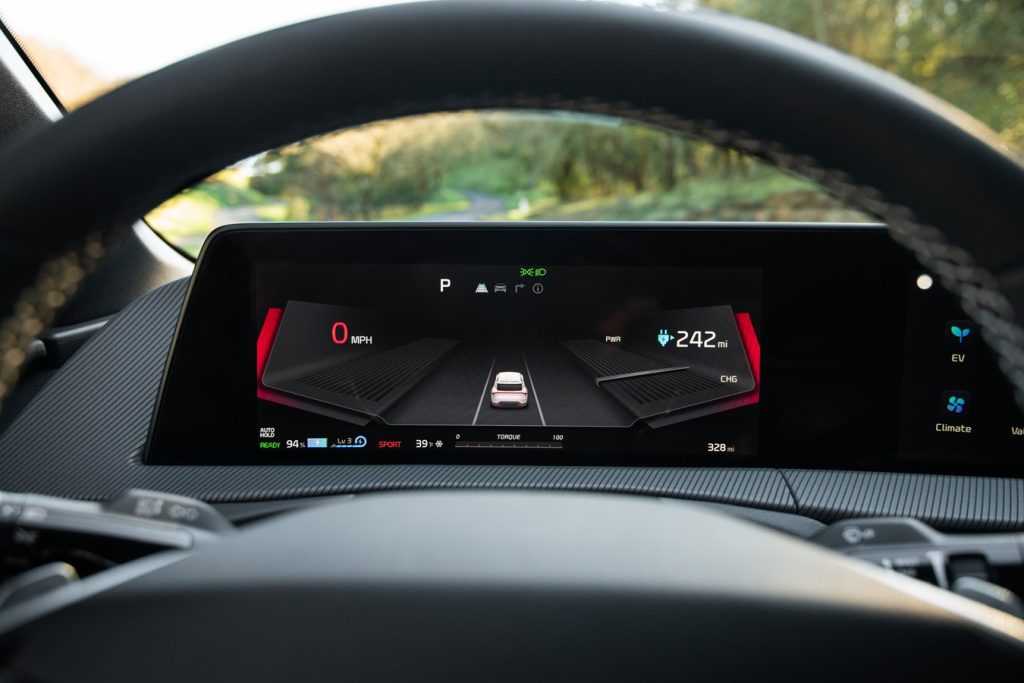 Kia ADAS: ¿Cómo funciona y por qué mejora tu seguridad?